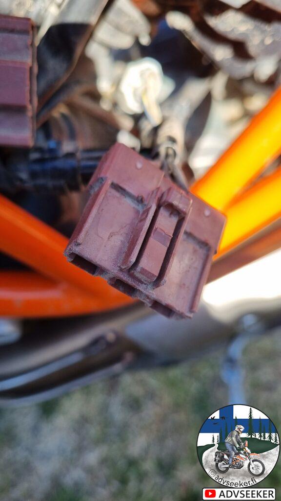 FI error code Input signal from pressure sensor of induction manifold ...